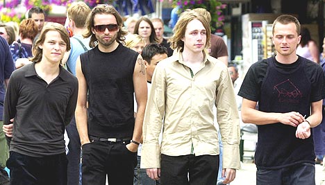 Mew inn i varmen – NRK Kultur og underholdning