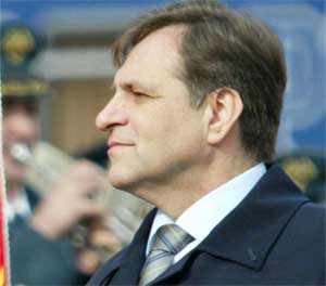 President omkom i flystyrt – NRK Urix – Utenriksnyheter og -dokumentarer